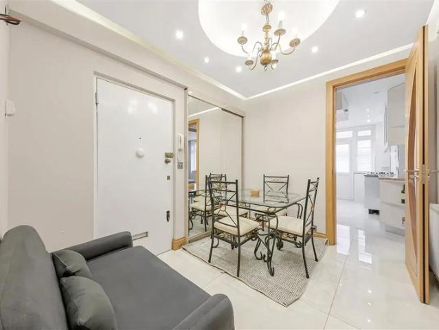 Stunning 2 Bedroom Flat Available St John's Wood