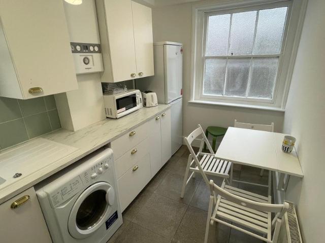 Stunning 2 Double Bedroom Flat in W2 Inc All Bills