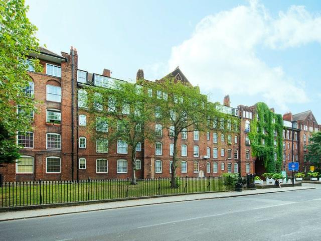 Stunning 3 Bed Apartment | Prime Islington