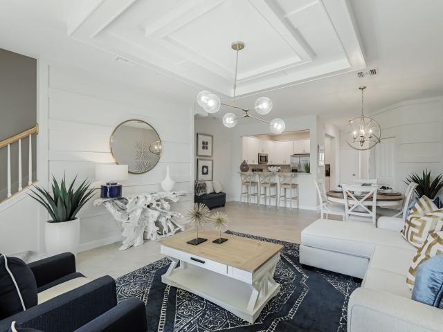 Stunning 3 Bedroom Home in Beautiful Fort Myers – Ideal for Family Living!