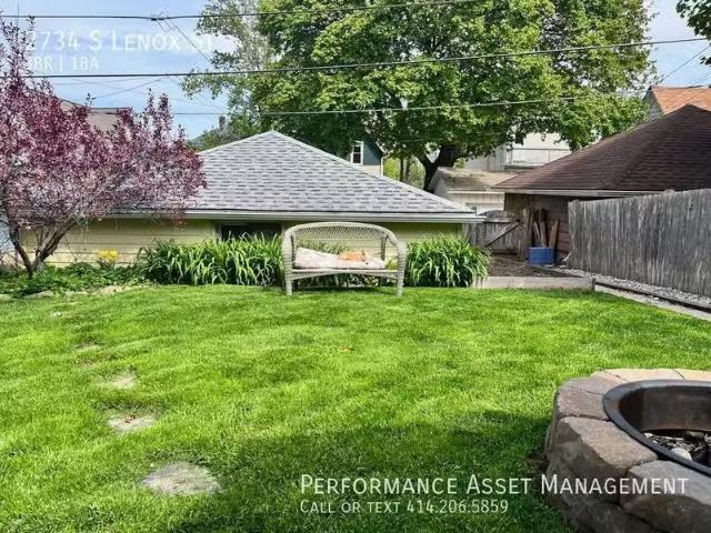 Stunning 3br Bay View Single family 2734 S Lenox St