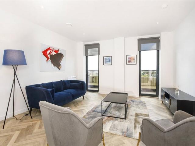 Stunning three bedroom part furnished penthouse set in the former iconic Rowntree's factory on Haxby Road, York with parking