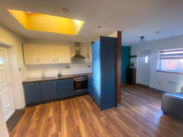 Stunning Annexe Flat, Ashton Road West, Failsworth, Manchester M35, 1 bed flat to rent, £995 pcm | PrimeLocation
