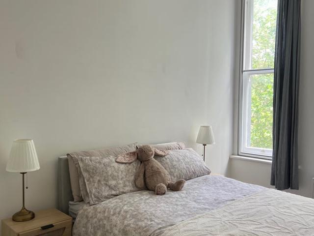 Stunning Bedroom Flat in West Kensington 3 WEEKS