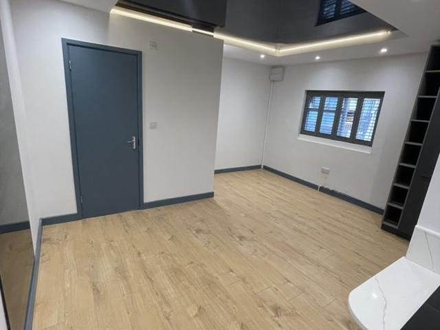 Stunning brand new studio flat, can be furnished