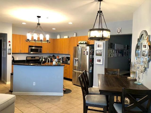 Stunning East Village Condo with Spectacular Downtown & Bay Views!