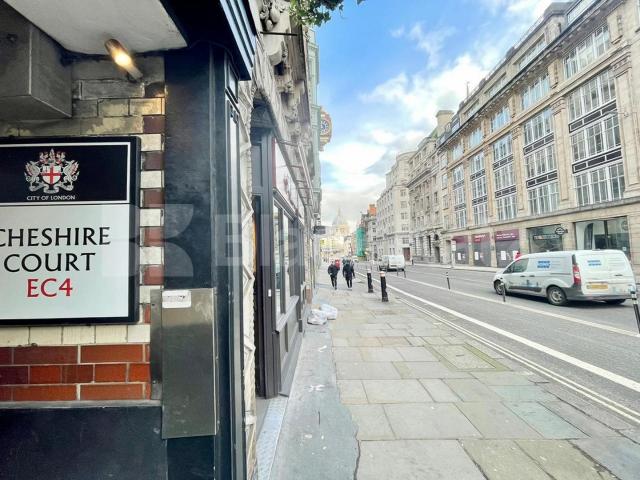 Stunning Grade II listed building & inclusive of gas electric & water rates