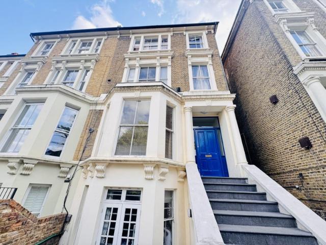 Stunning Large 2Bed Garden Flat Jeffreys Road SW4