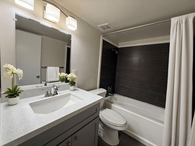 Stunning Modern Apartments in the Heart of Tempe! 1 Bedroom Apartment for Rent at 534 E Huntington Dr, Tempe, AZ 85282