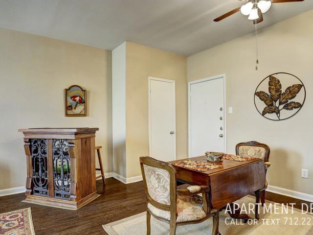 Stunning & new community in Galveston1 month free