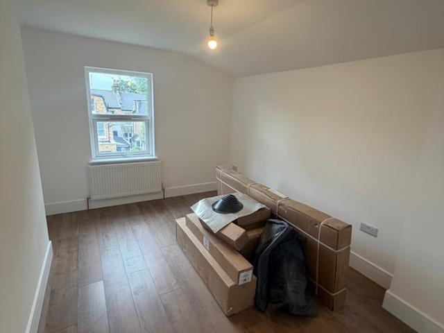 Stunning Newly Refurb.3 Bedroom Property Harringey
