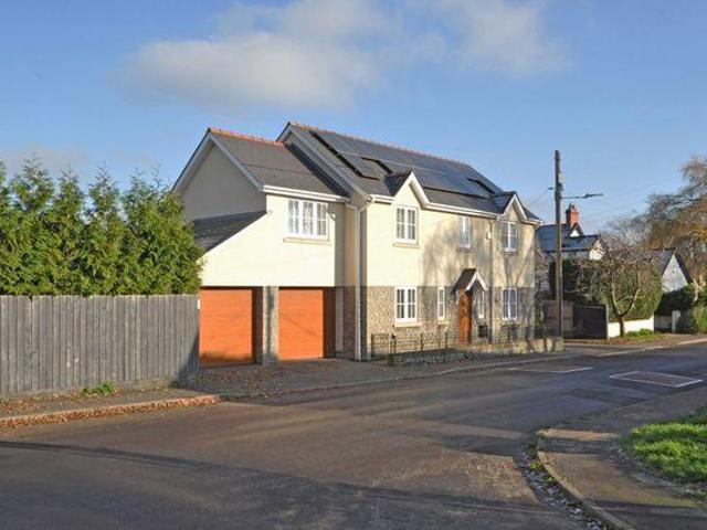 Stunning Renovation, Marshfield Road, Marshfield CF3, 4 bedroo.