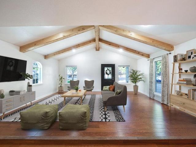 Stunning South Austin home with large fenced backy