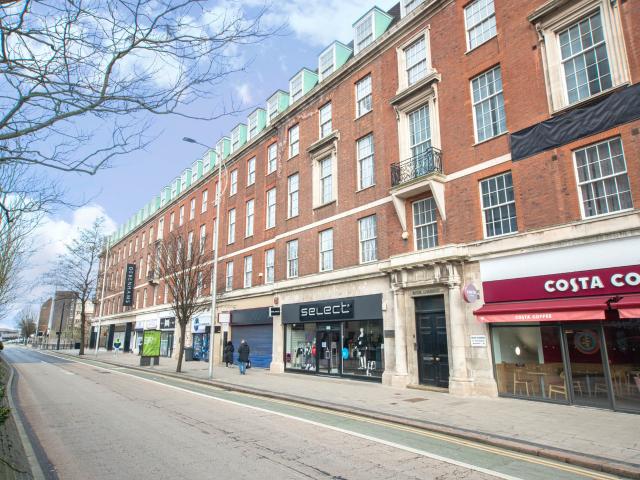 Stunning studio apartment in the heart of Hull City Centre with wifi included