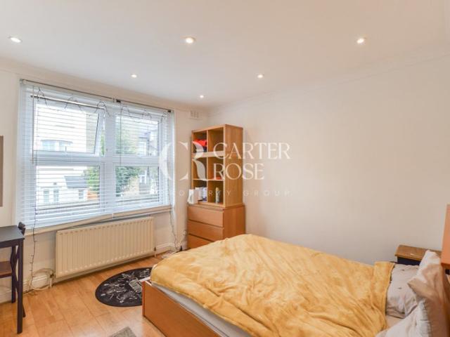 Stunning studio flat Kingscourt Rd Streatham Hill
