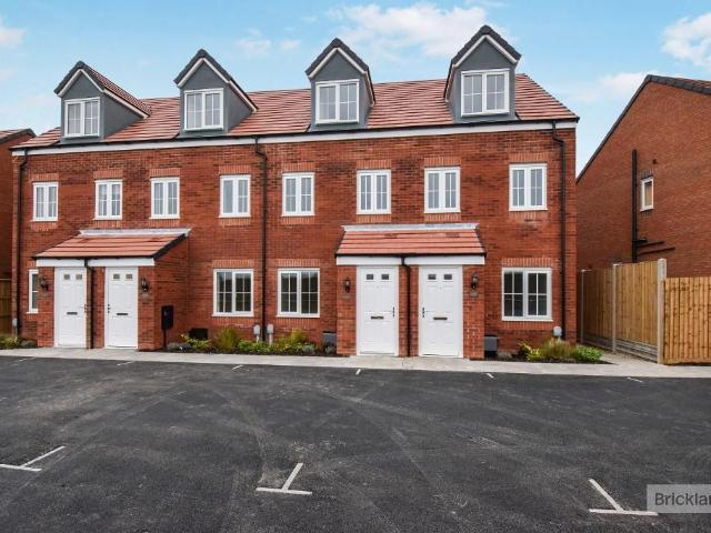 Sturgess Lane, Fleckney, Leicester LE8, 3 bed town house to rent, £1,450 pcm | PrimeLocation