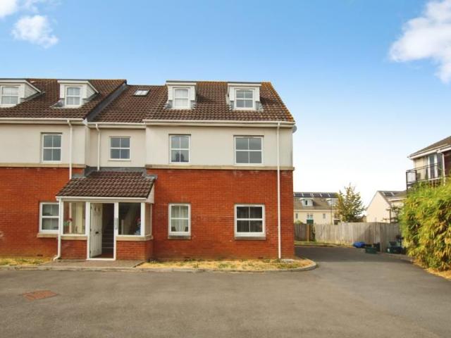 Sturmy Close, Bristol BS10, 2 bed flat to rent, £1,350 pcm | PrimeLocation