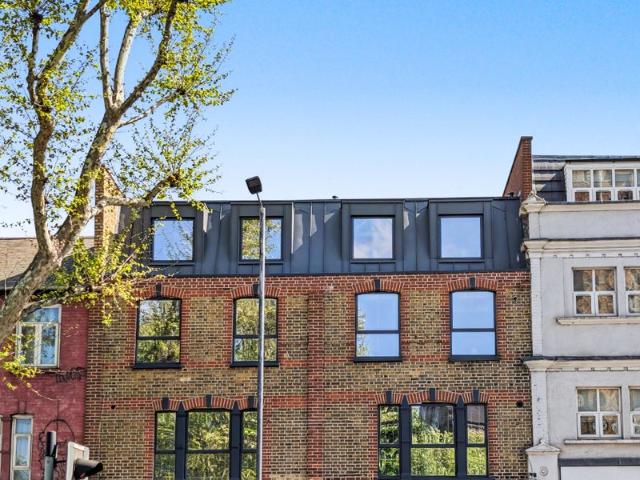Stylish Newly Refurbished Studio Apartment