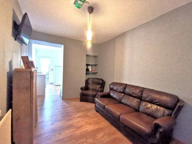 Stylish Double Rooms | Bills Inc | Sea Views ️ Room 1