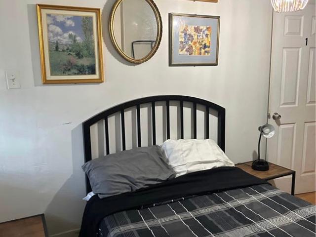 Stylish Furnished Rooms