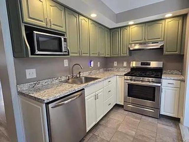 Stylish Living in Prime Location