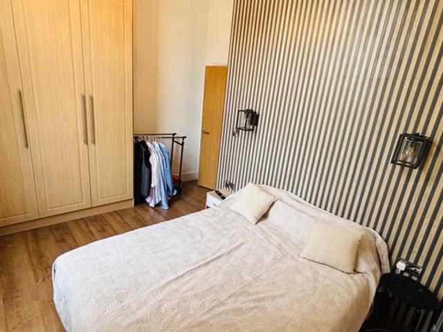 Stylish Refurbished 1 Bed Flat | Bow, E3