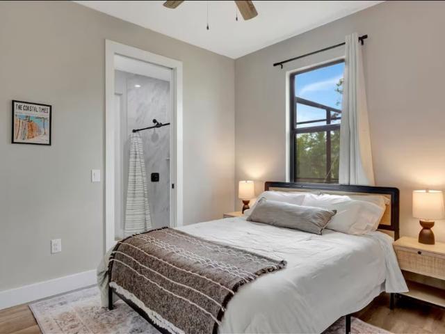 Stylish Room for Rent – Modern Living
