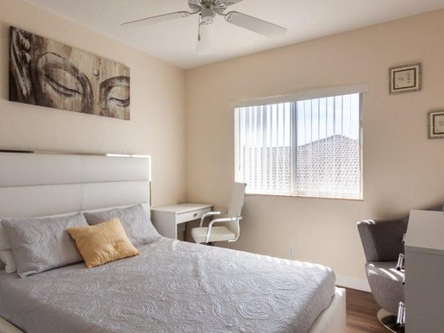 Stylish Room with 1 bed in quiet neighborhood
