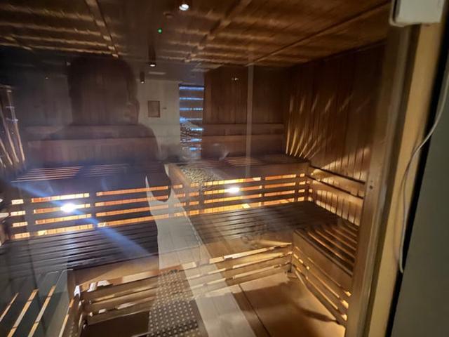 Stylish studio Gym, Sauna, Cinema and bills incl