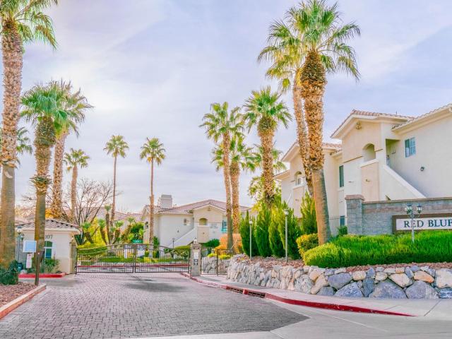 Stylish Summerlin Condo in Gated Red Bluffs — Resort Living at Its Best