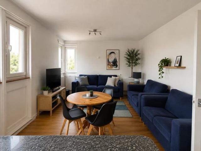 Stylish Two Bedroom Apartment in Stockwell