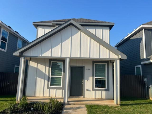Stylish Two Story Modern Home Available for Rent!