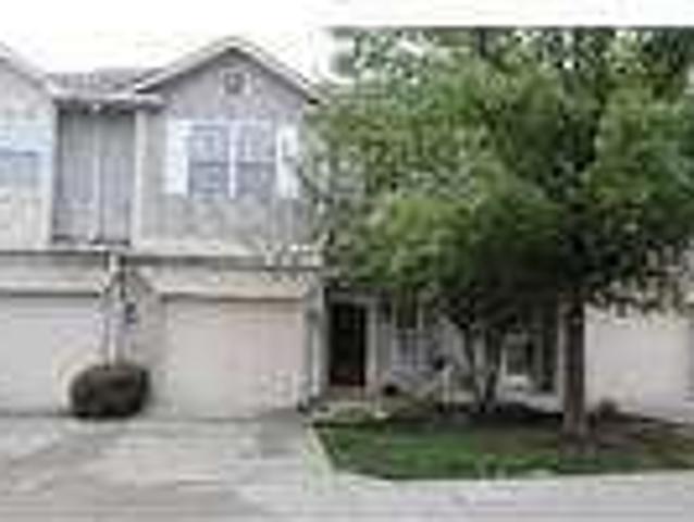 Stylish & Tastefully Decorated Upscale Condo