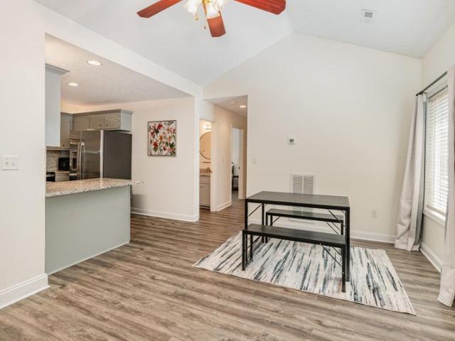 Stylish West Nashville Home Minutes to Downtown &