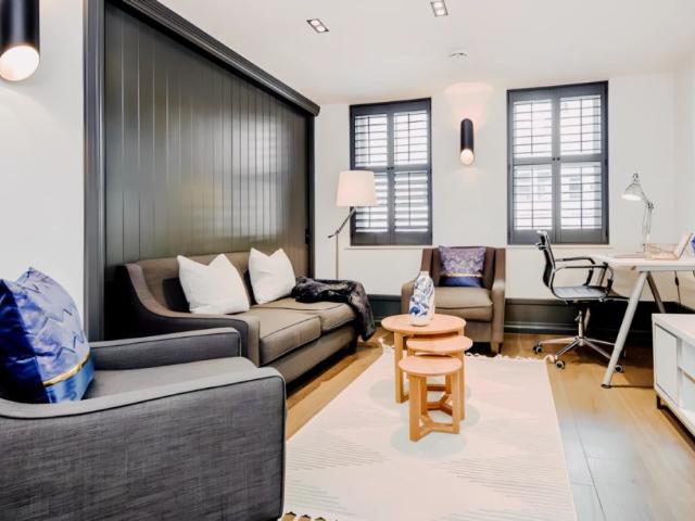 Stylish 2 Bed Apartment