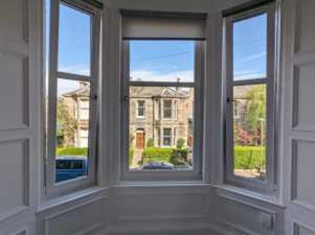 Stylish 2 Bed flat 2 Bedroom Flat in The Grange Fully Furnished & Ready Immediately