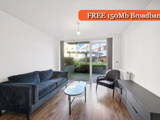 Stylus Place, Hayes UB3, 2 bed flat to rent, £1,975 pcm | PrimeLocation