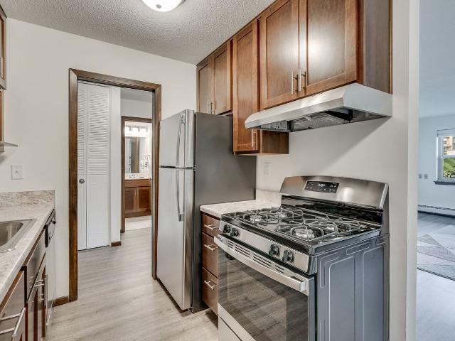 Sumter Green Apartments 1 Bedroom Apartment for Rent at 3016 Sumter Ave N, Crystal, MN 55427 Winnetka Hills