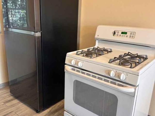 Sumac Oasis 2 Bedroom Apartment for Rent at 1747 W Sumac Ln, Anaheim, CA 92804