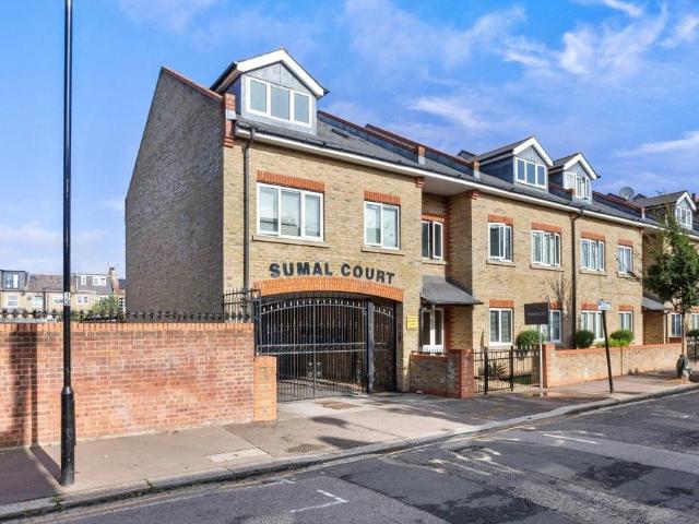 Sumal Court, 155 Ashville Road, E11 2 bed flat to rent £1,725 pcm £398 pw