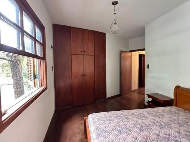 Sumarezinho Sobrado Residencial de 450m² com 3 suítes, 6 banheiros, 4 vagas