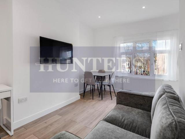 Sumatra Road, London NW6, 1 bed flat to rent, £2,100 pcm | PrimeLocation