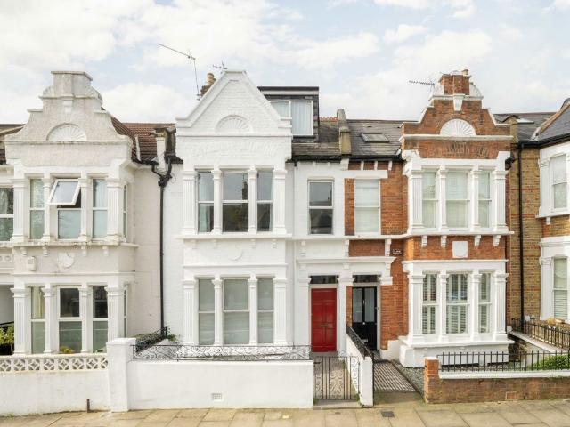 Sumatra Road, West Hampstead NW6, Studio to rent, £1,300 pcm | PrimeLocation