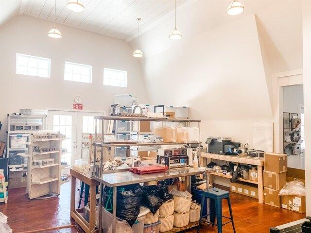 / Summarsell Dr, Hartland, Home For Sale