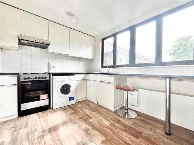 Summerwood Road, Isleworth TW7, 3 bed flat to rent, £1,800 pcm | PrimeLocation