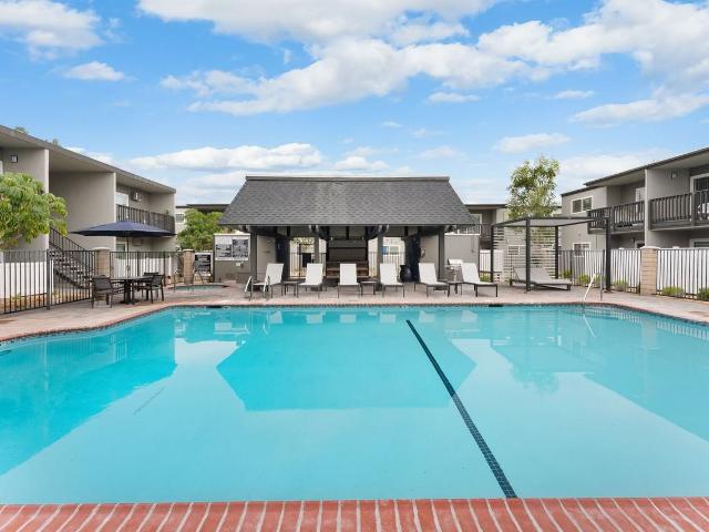Summer Crest Apartments 2 Bedroom Apartment for Rent at 2828 W Ball Rd, Anaheim, CA 92804