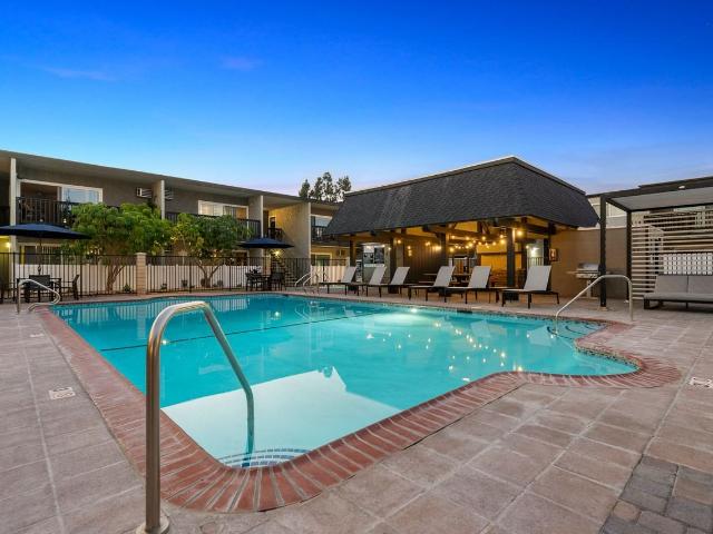 Summer Crest Apartments 2 Bedroom Apartment for Rent at 2828 W Ball Rd, Anaheim, CA 92804