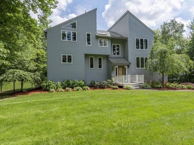 Summer Dr, Londonderry, Home For Sale