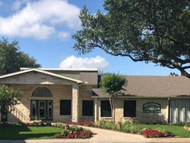 Summer Hill Apartments 1 Bedroom Apartment for Rent at 10010 Whitehurst Dr, Dallas, TX 75243