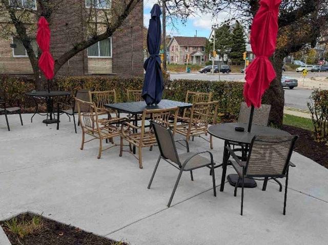 SUMMER SPECIAL 50+ beautiful senior property